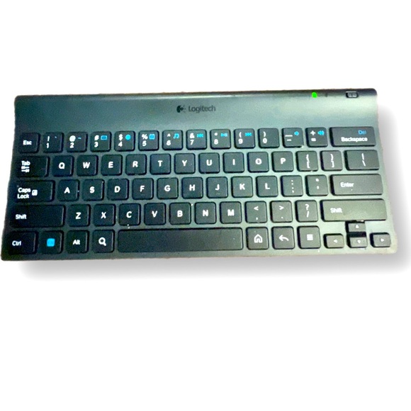 Logitech | Tablets & Accessories | Logitech Wireless Keyboard For ...